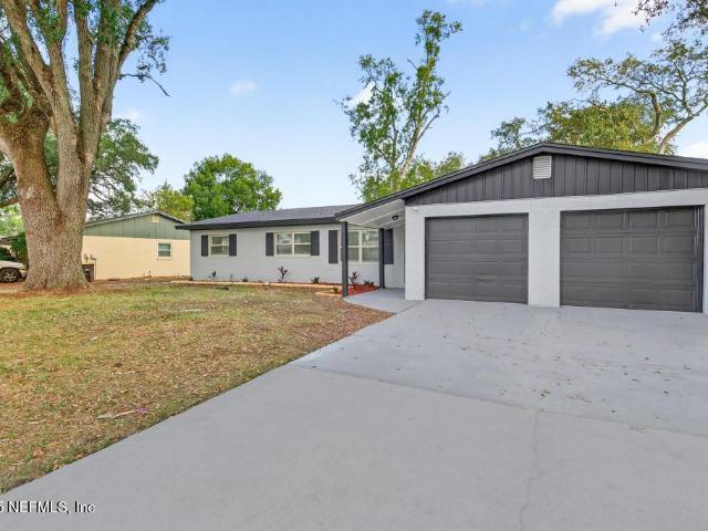 8219 Newport Rd, Jacksonville, FL 32244 | MLS #2122 | Compass