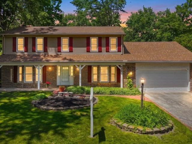 8219 Quincy Ct, Fort Wayne, IN 46835