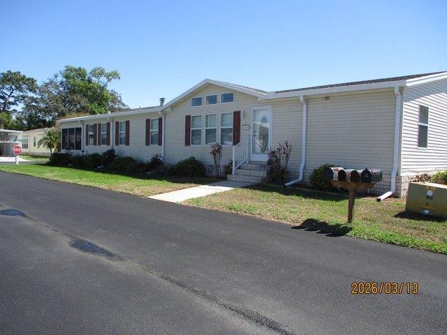8210 Mill Springs Dr, New Port Richey, FL 34653