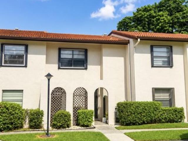 8210 Casa Del Lago Unit C, Boca Raton, FL 33433