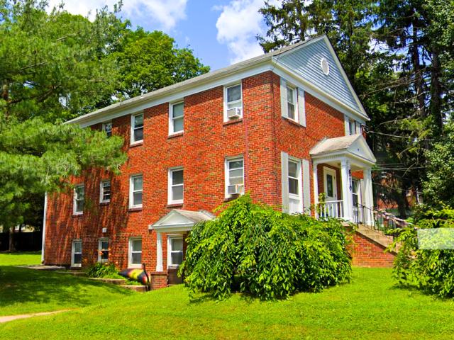 8210 Greenwood Avenue D&G PROPERTIES LLC