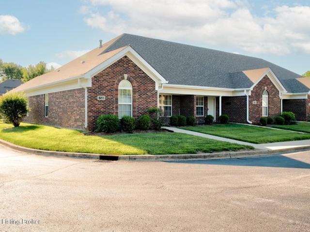 8211 Delta Cir, Louisville, KY 40228