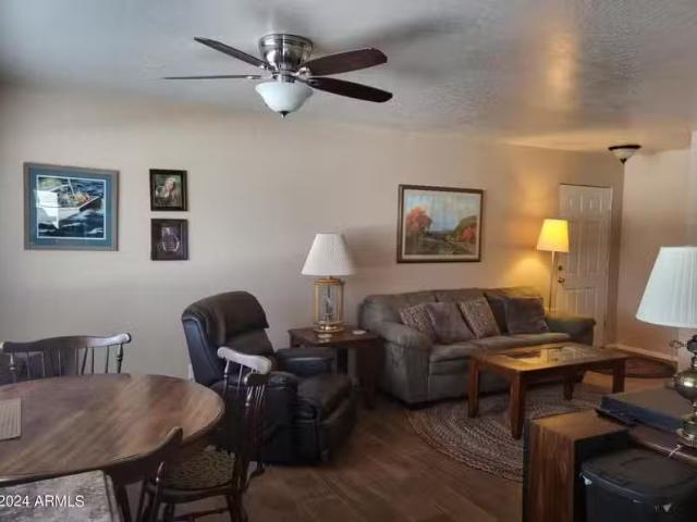 8211 E Garfield St #J206, Scottsdale, AZ 85257 MLS 6674607