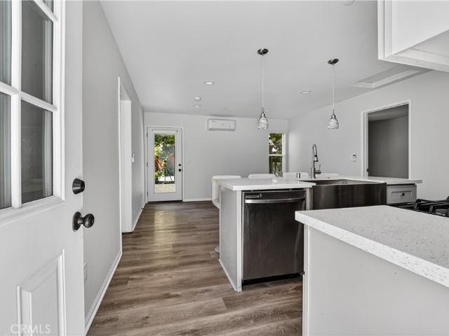 8211 Quartz Ave, Winnetka, CA 91306 | MLS #SR26093 | Compass
