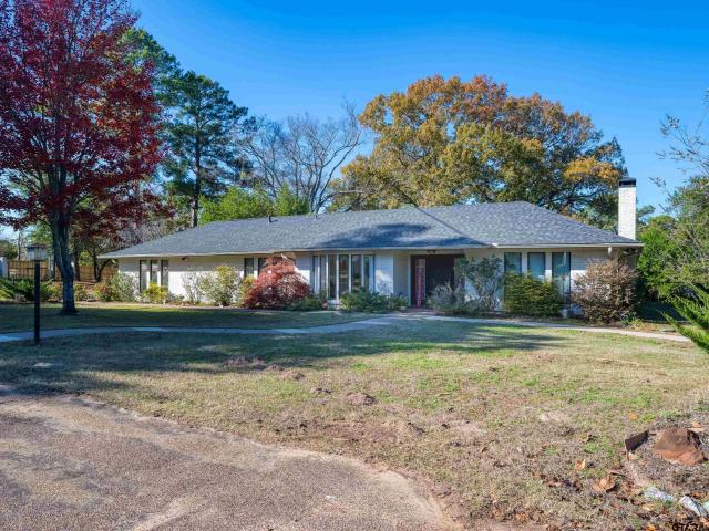 8212 Cambridge Rd, Tyler, TX 75703 | MLS #26006 | Compass