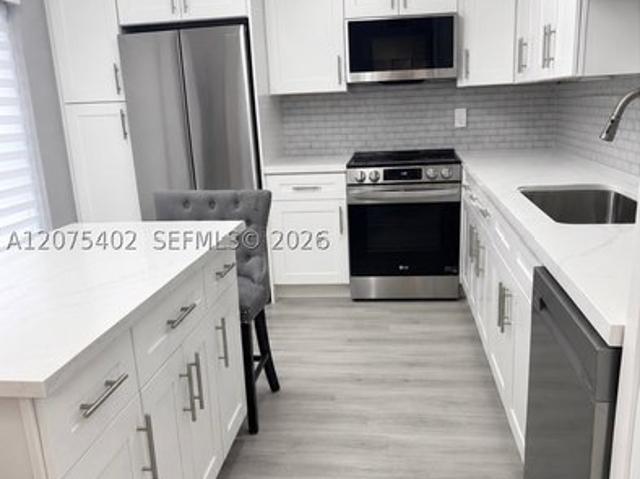 8212 S Coral Cir, North Lauderdale, FL 33068