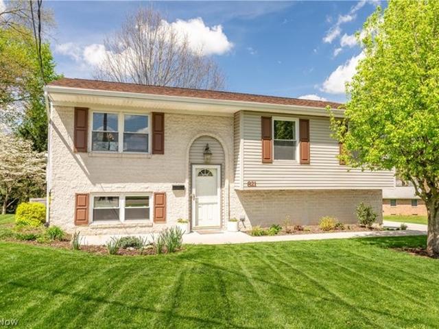821 36th St NW, Canton, OH 44709
