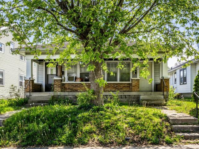 821 823 N Bradley Ave, Indianapolis, US, IN