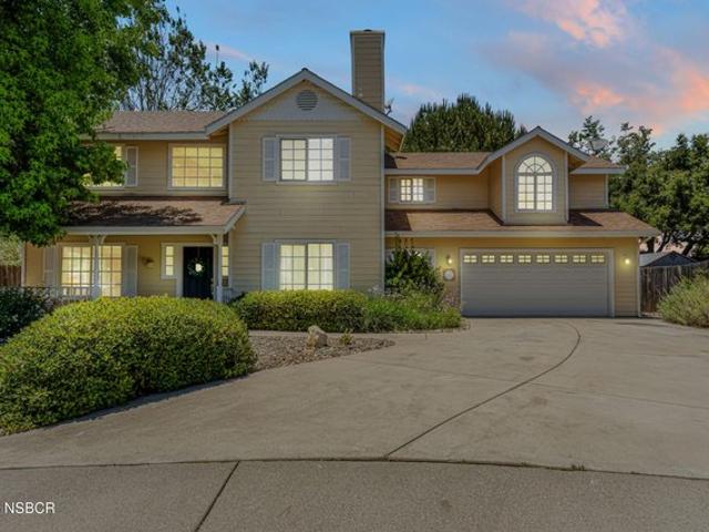 821 Coiner Ct, Los Alamos, CA 93440