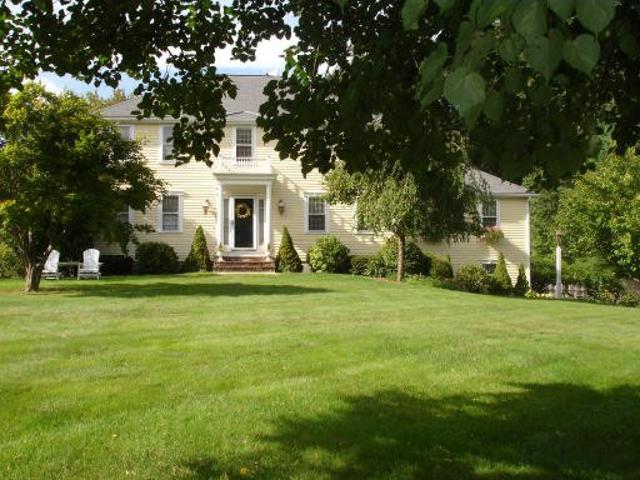 821 Concord Rd, Sudbury, MA 01776