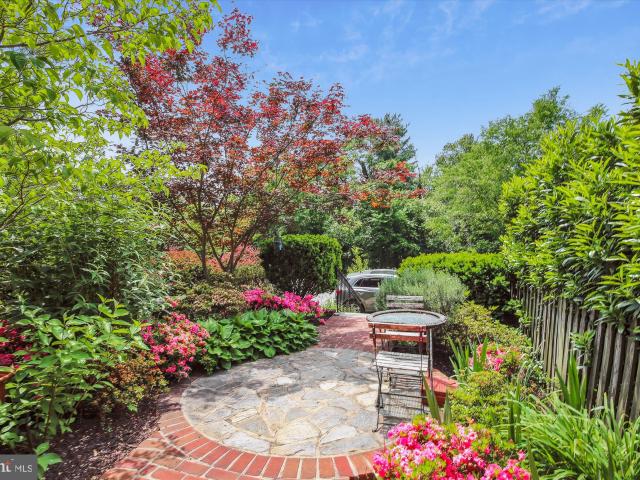 821 Church St, Alexandria, VA 22314 | MLS #VAAX2059 | Compass