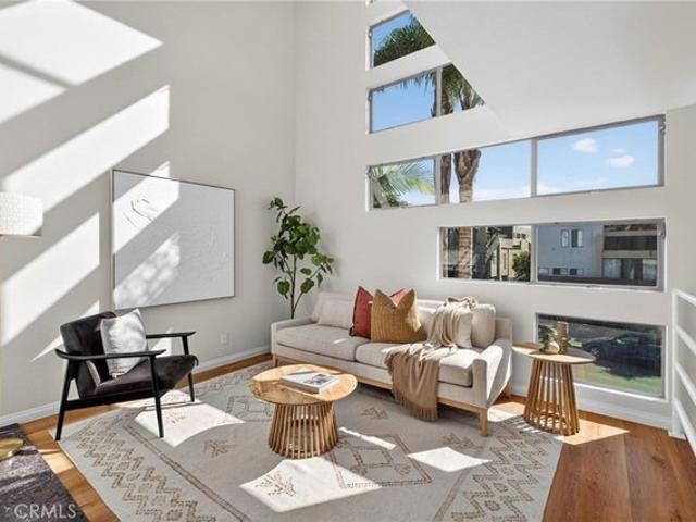 821 Bay St Apt C5, Santa Monica, CA 90405