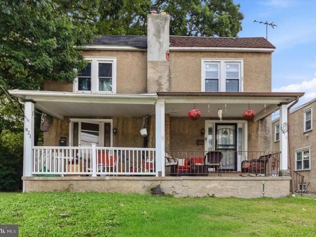 821 Bedford Ave, Collingdale, PA 19023
