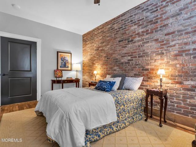 821 Bergen Ave Unit 317, Jersey City, NJ 07306