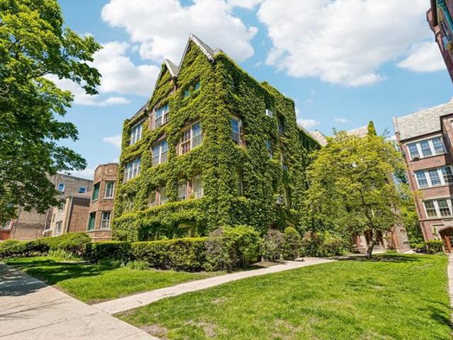 821 Brummel St Apt 3, Evanston, IL 60202