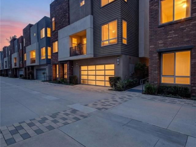 821 Brickyard Ln, Costa Mesa, CA 92627 | MLS #SW26077 | Compass