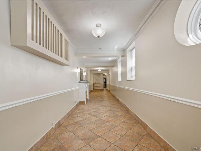 821 Bronx River Road 4D