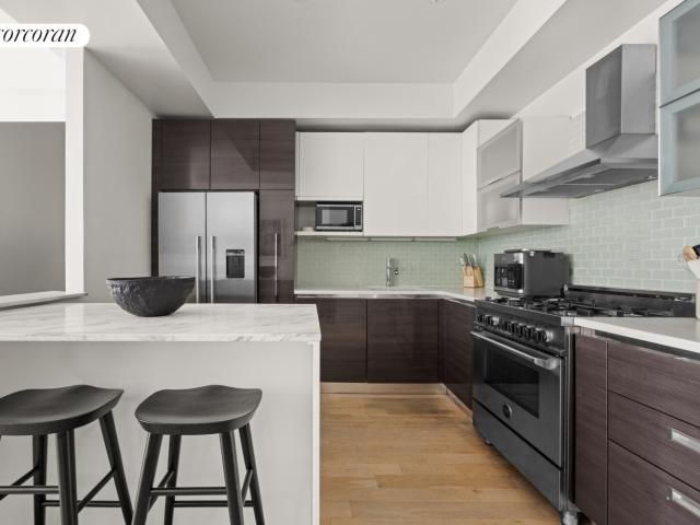 821 DEKALB Avenue 3