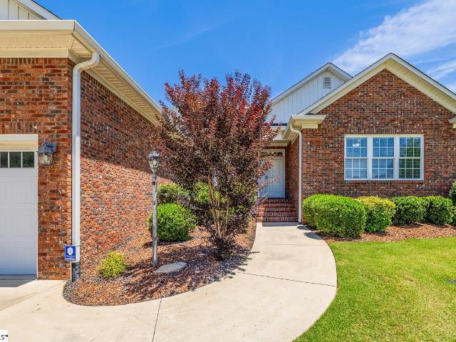 821 E Golden View Lane