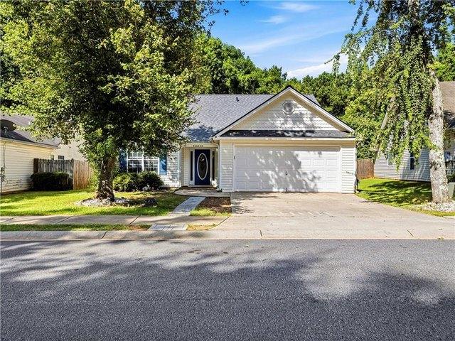 821 Freedom Walk, Locust Grove, GA 30248