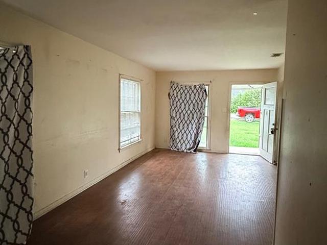 821 Hillburn Drive