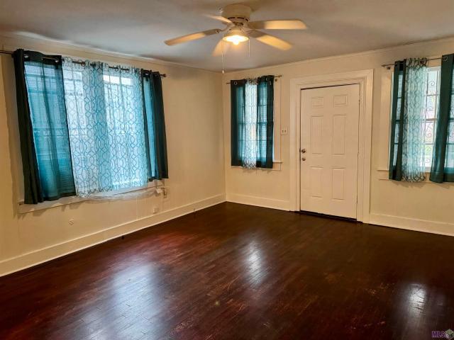 821 Iris St, Baton Rouge, LA 70802 | MLS #BR2026000 | Compass