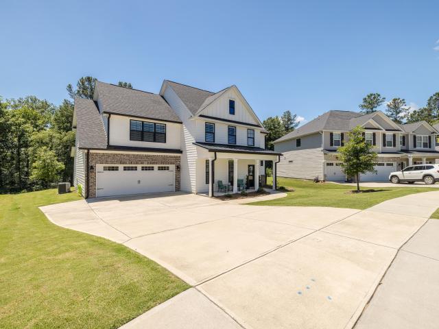 821 Lost Grove Trail