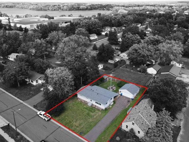 821 Manwaring Ave, Rice Lake, WI 54868