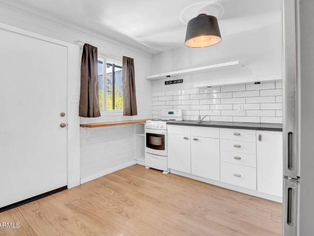 821 N 3rd St, Unit 8, Phoenix, AZ 85004 | MLS #6997 | Compass