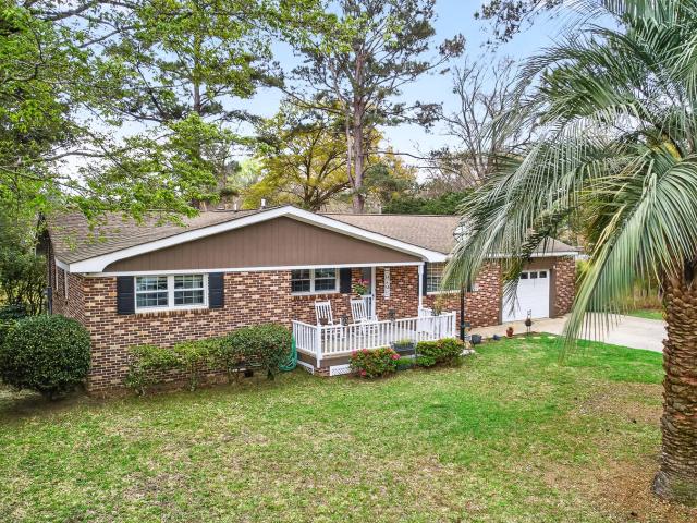 821 N Palmetto St, Summerville, SC 29483 | MLS #26007 | Compass