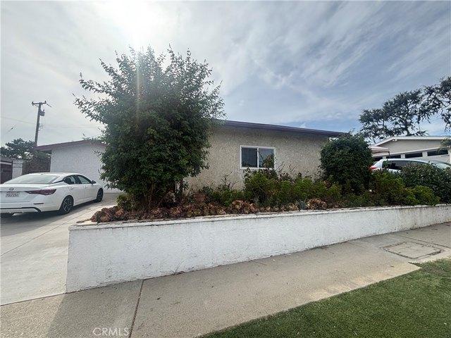 821 S Euclid St, La Habra, CA 90631
