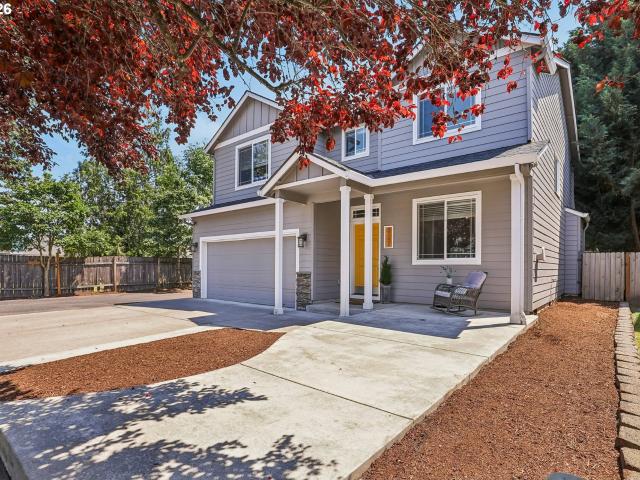 821 SE 11TH ST