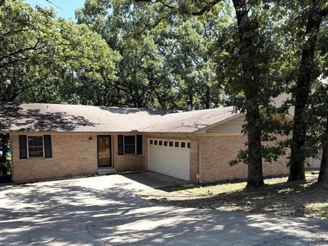 821 Silver Hill Rd, North Little Rock, AR 72118