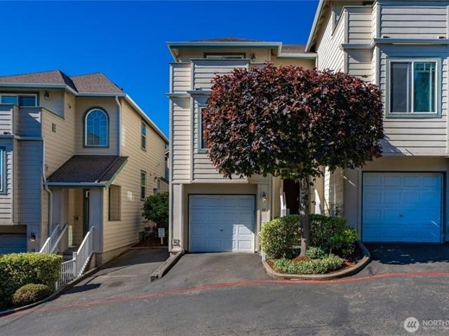 821 Sunset Blvd NE Apt F1, Renton, WA 98056