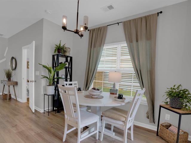 821 Peony Lane