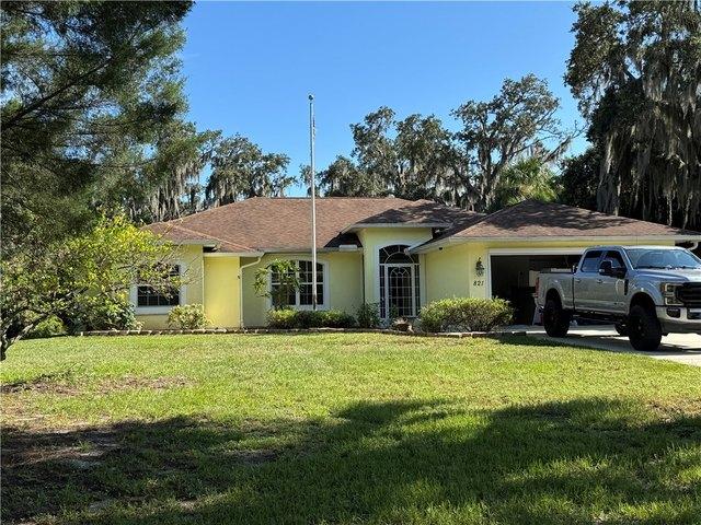 821 Robin Ln, Sebastian, FL 32958