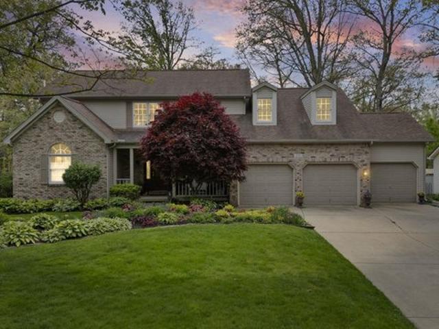 821 Red Oaks Ln, Lafayette, IN 47909