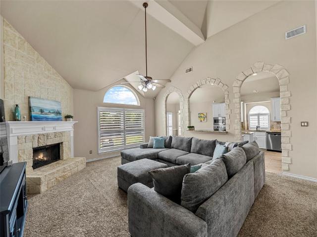 821 Redbud Drive