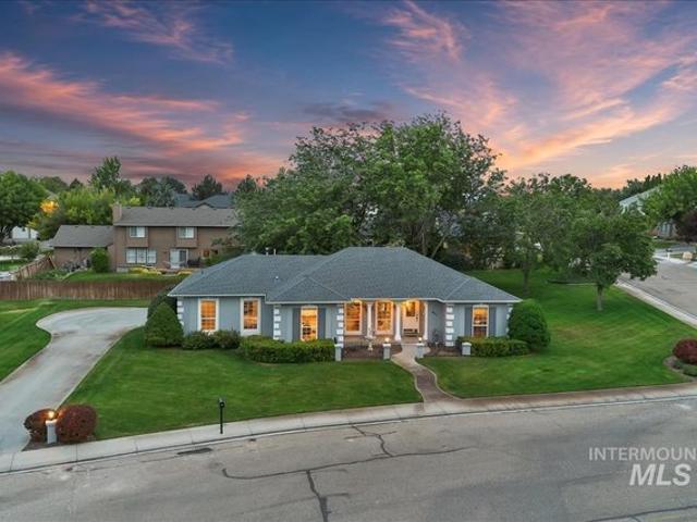 821 W Horizon Way, Nampa, ID 83686