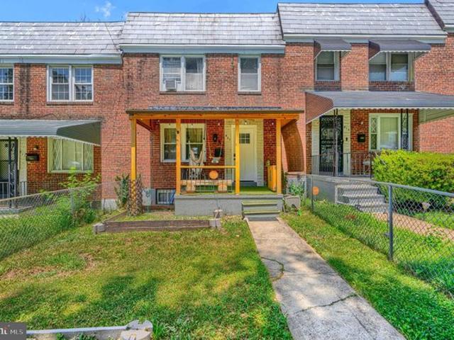 821 Wicklow Rd, Baltimore, MD 21229