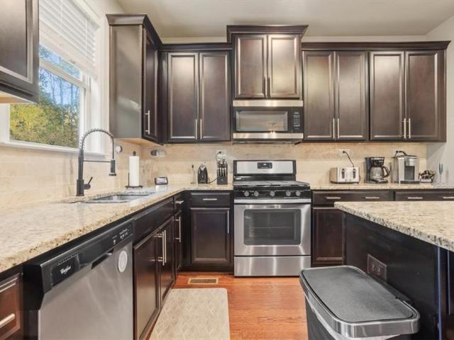 821 Tramore Ct, Acworth, GA 30102 | MLS #7708