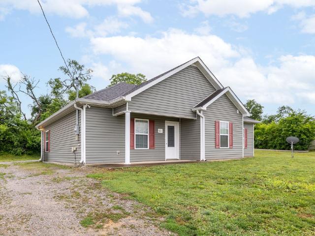 821 Verona Ave