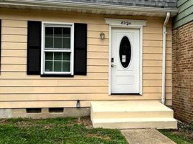 8224 Marlton Ct, Severn, MD 21144