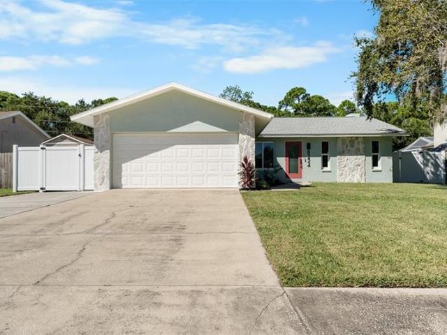 8224 Parkwood Blvd, Seminole, FL 33777
