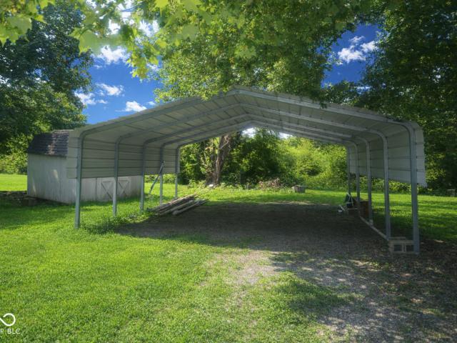 8225 Crawfordsville Road