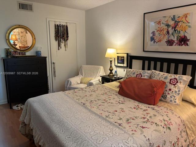 8225 Lake Dr, Unit 404, Doral, FL 33166 | MLS #A12009