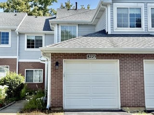 8225 Ripple Ridge Dr Unit 8225, Darien, IL 60561