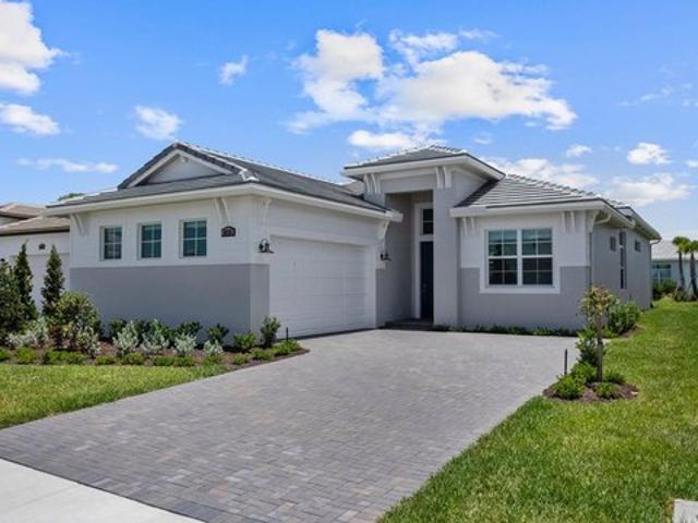 8225 SW Valsovano Way, Port Saint Lucie, FL 34987