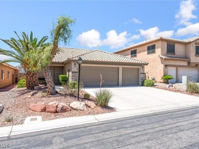 8225 Valley Stream Ave, Las Vegas, NV 89131