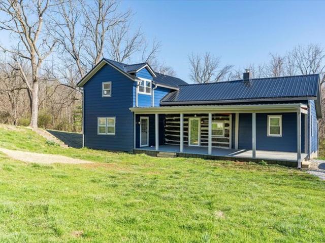 8225 W Prospect Rd, Hillsboro, OH 45133